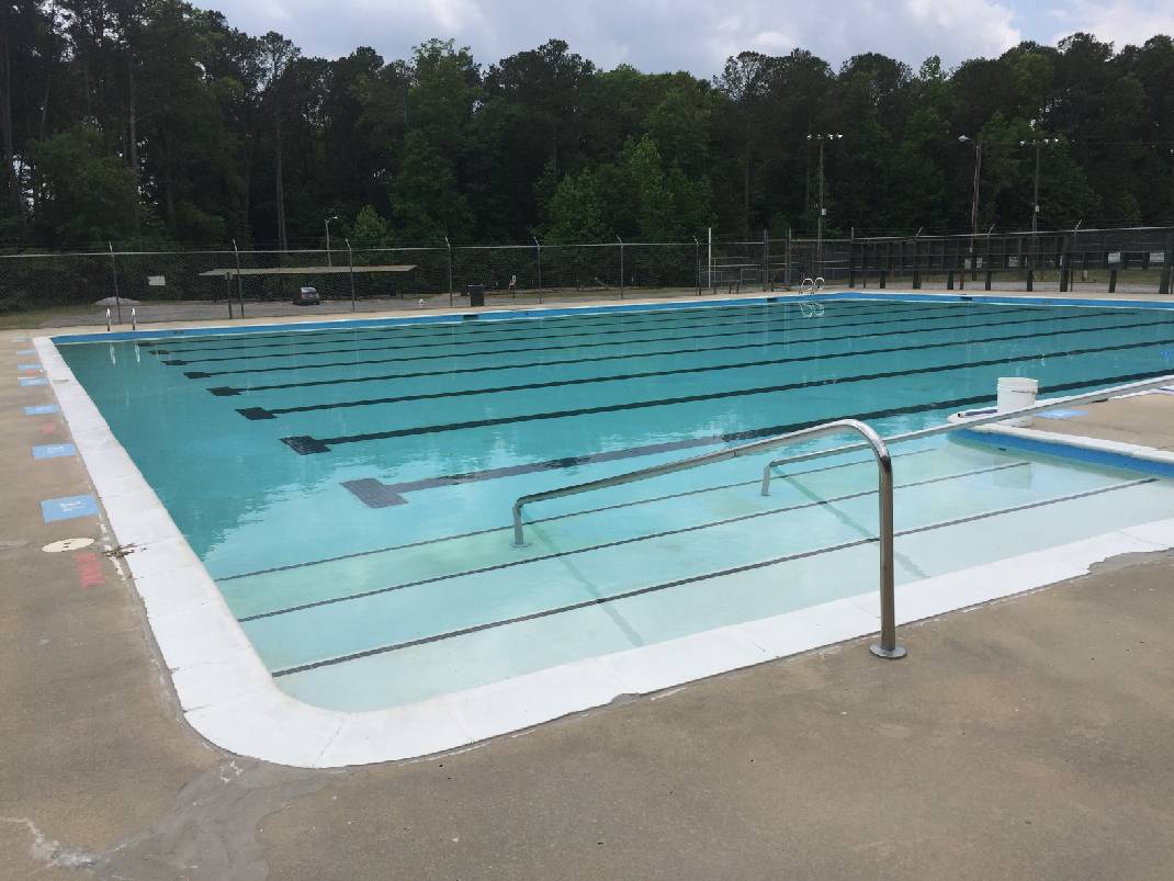 Lafayette Public Swimming Pool Opens Saturday | AM 1180 Radio